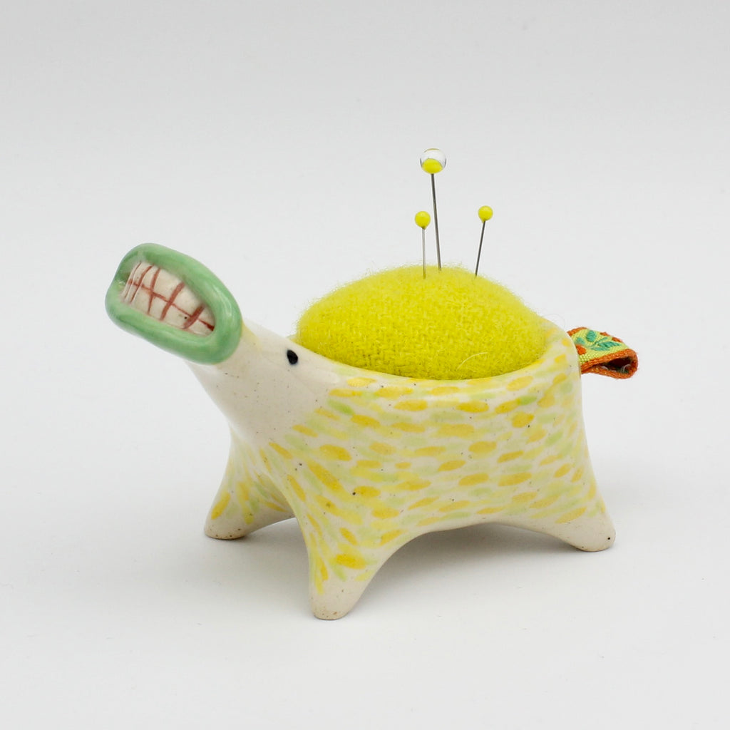 Sidekick Pincushion – Fish Museum and Circus