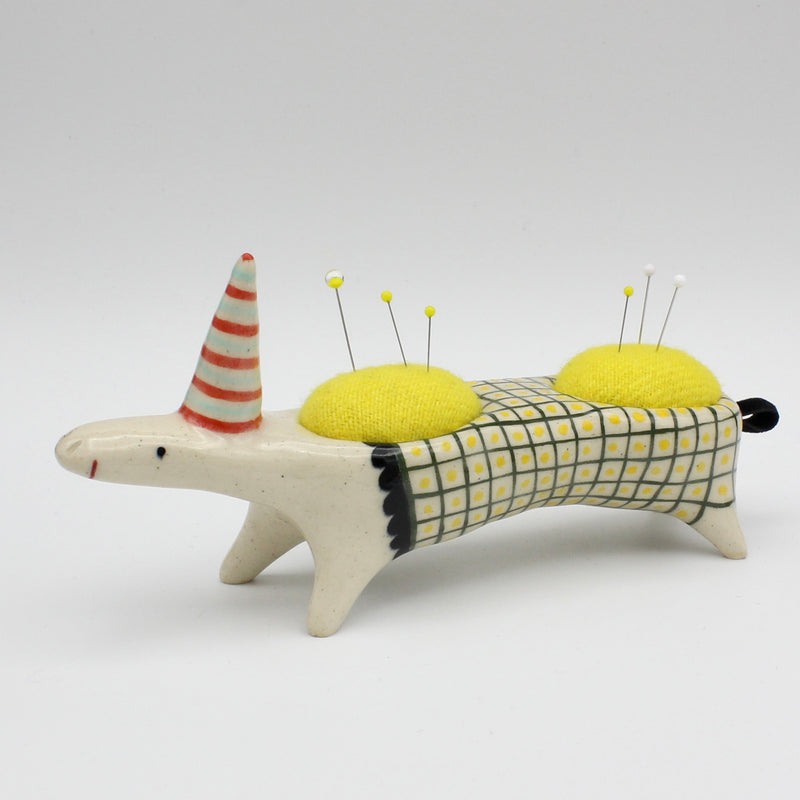 Sidekick Pincushion – Fish Museum and Circus