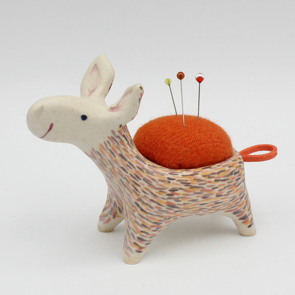 Sidekick Pincushion – Fish Museum and Circus