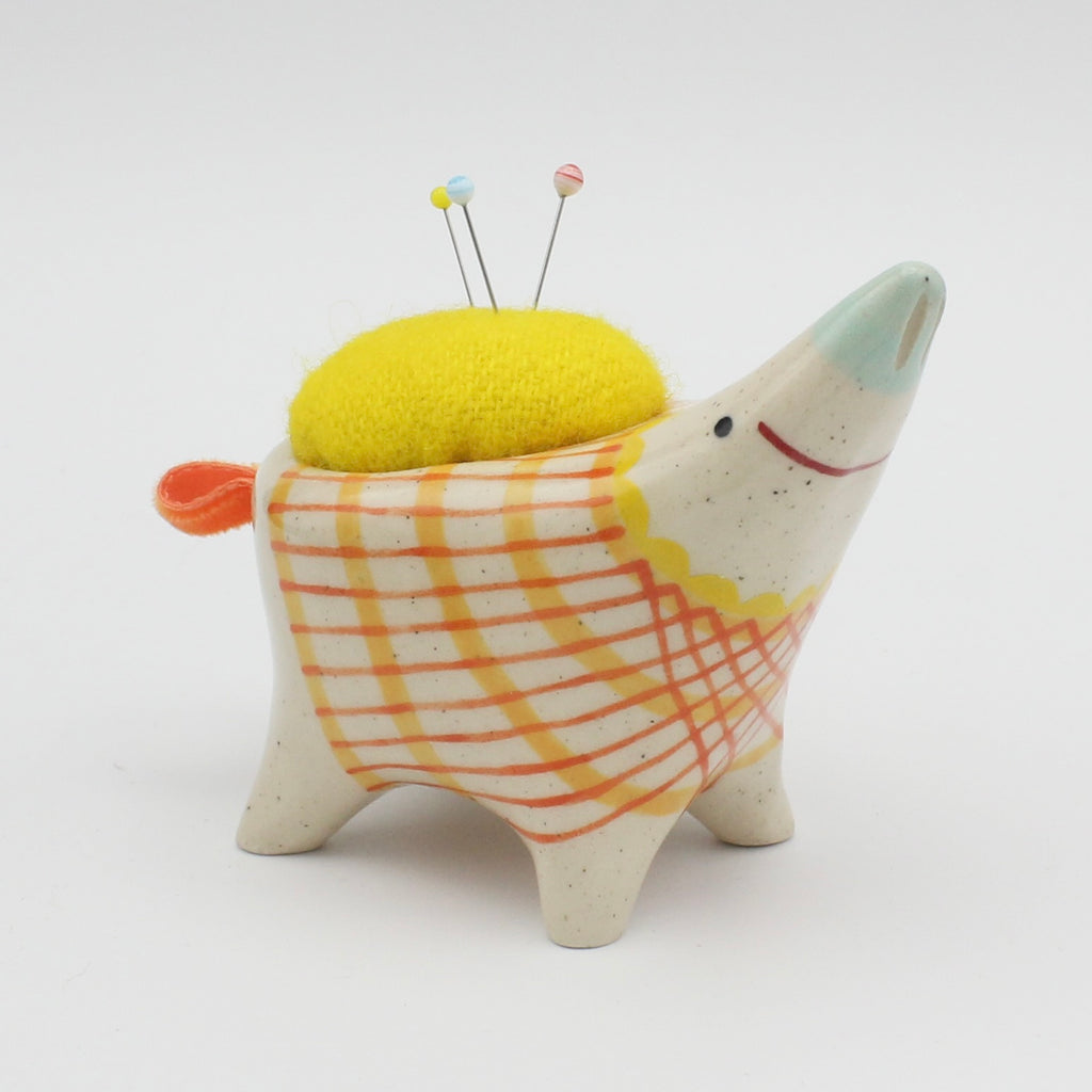 Sidekick Pincushion – Fish Museum and Circus