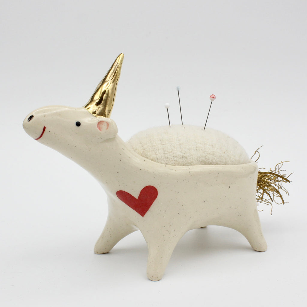 Sidekick Pincushion-Extra Large – Fish Museum and Circus