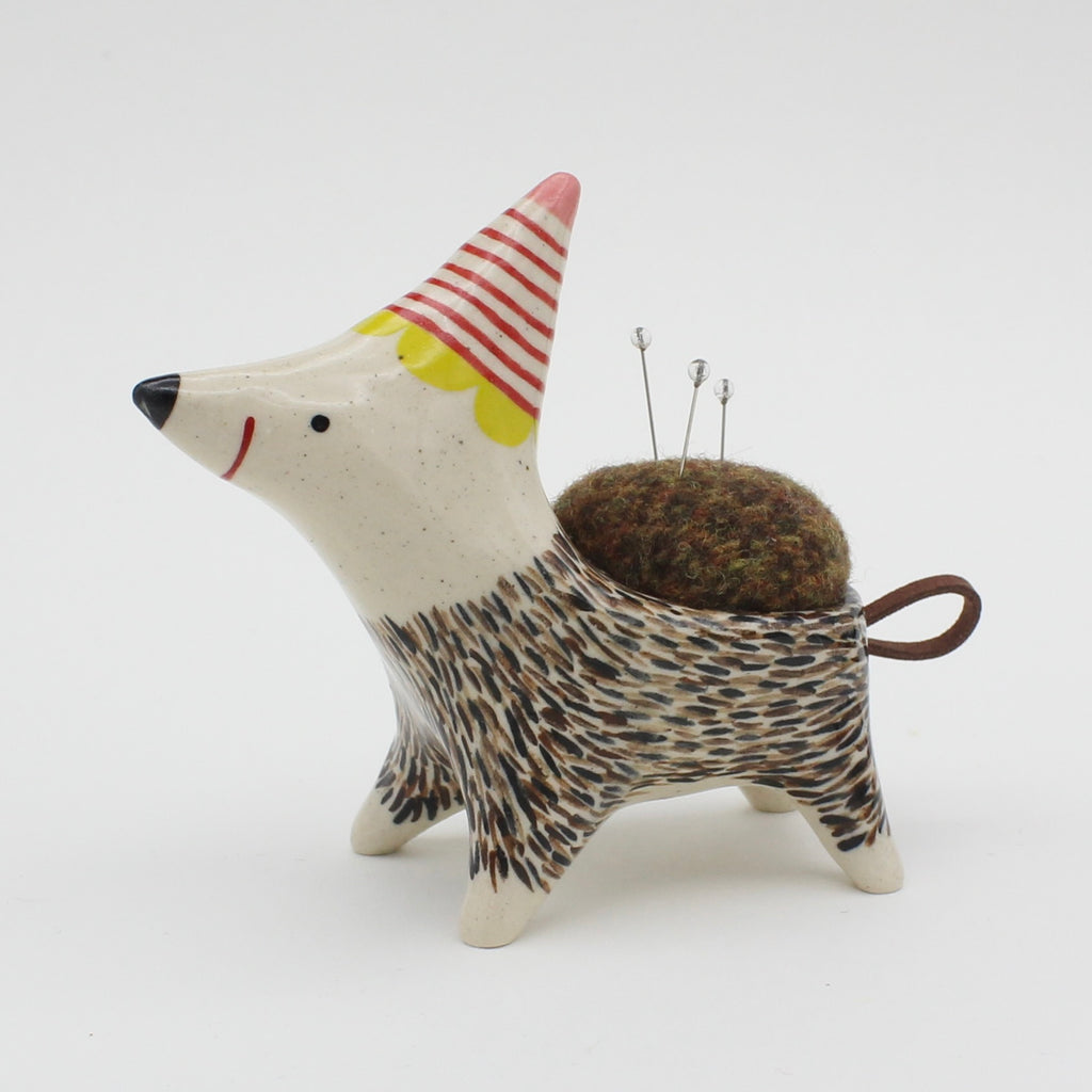Sidekick Pincushion – Fish Museum and Circus