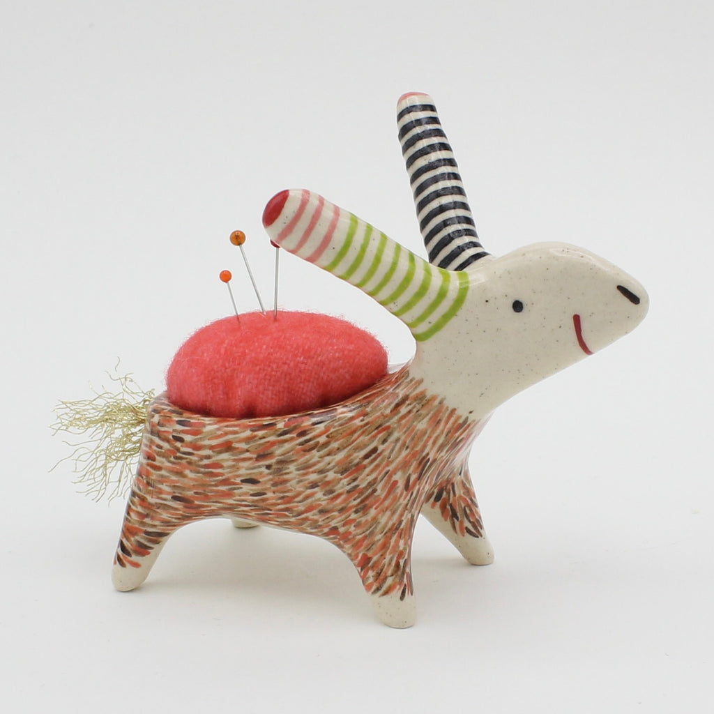 Sidekick Pincushion – Fish Museum and Circus