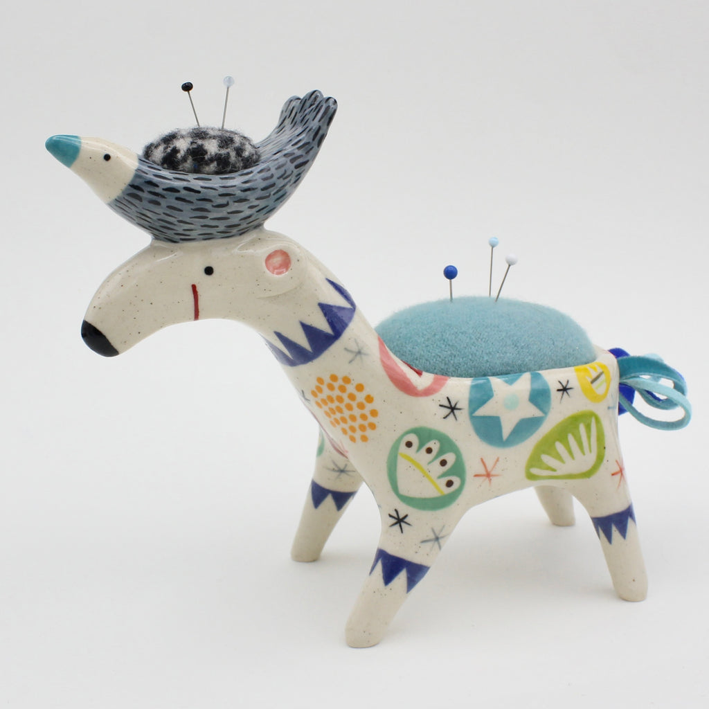 Sidekick Pincushion-Extra Large with Friend Hat – Fish Museum and Circus