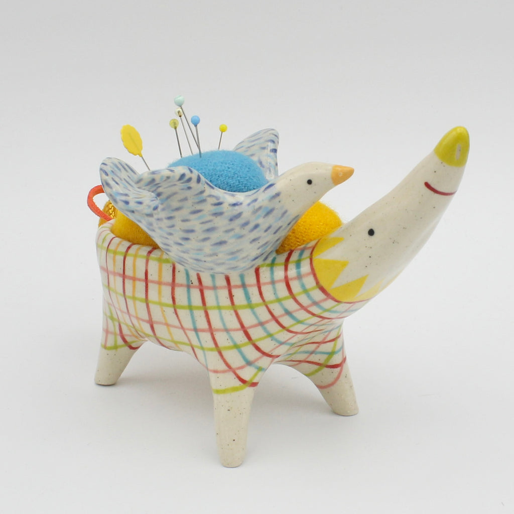Sidekick Pincushion-Extra Large with Friend – Fish Museum and Circus