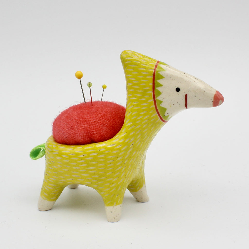 Sidekick Pincushion – Fish Museum and Circus