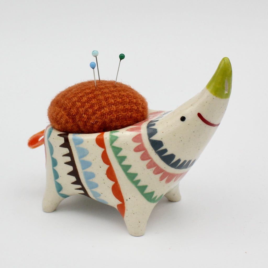 Sidekick Pincushion – Fish Museum and Circus