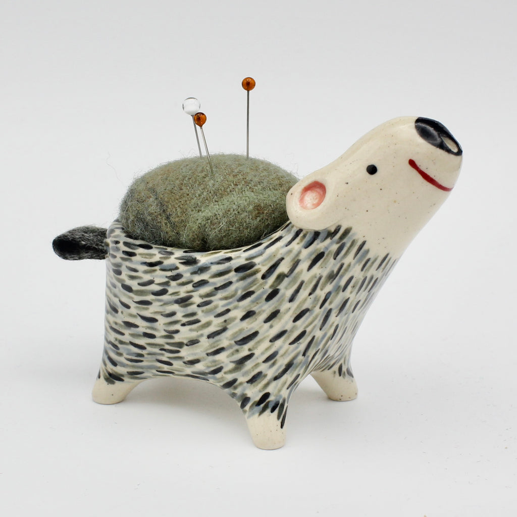 Sidekick Pincushion – Fish Museum and Circus