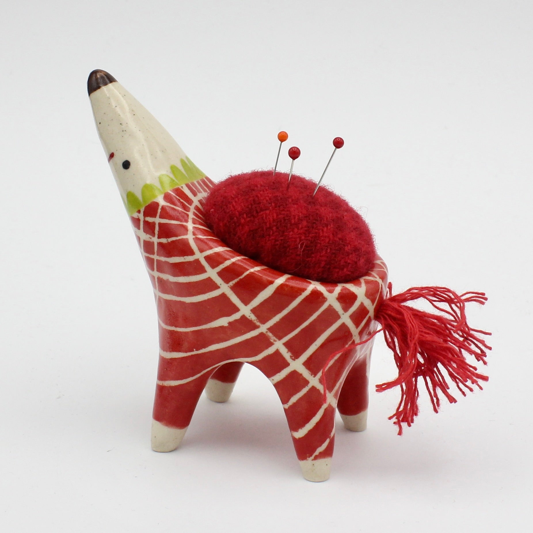 Sidekick Pincushion – Fish Museum and Circus