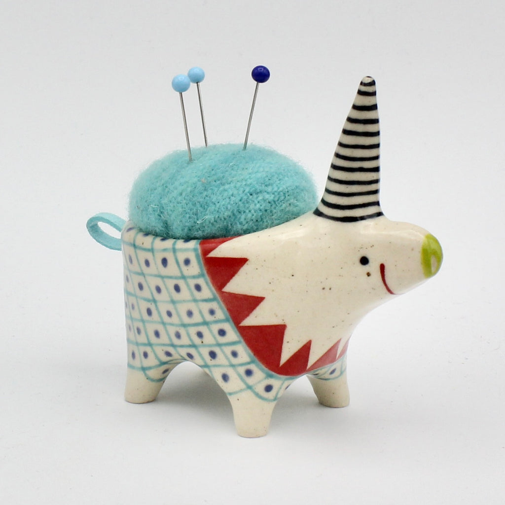 Sidekick Pincushion – Fish Museum and Circus