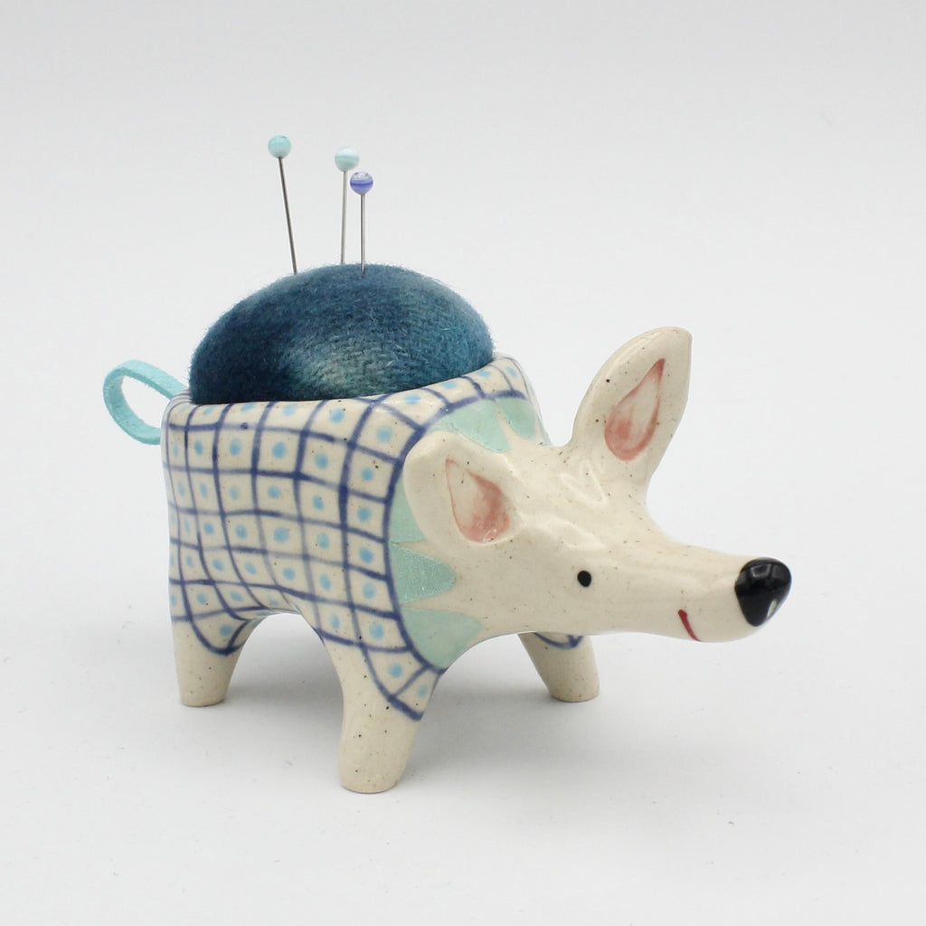 Sidekick Pincushion – Fish Museum and Circus