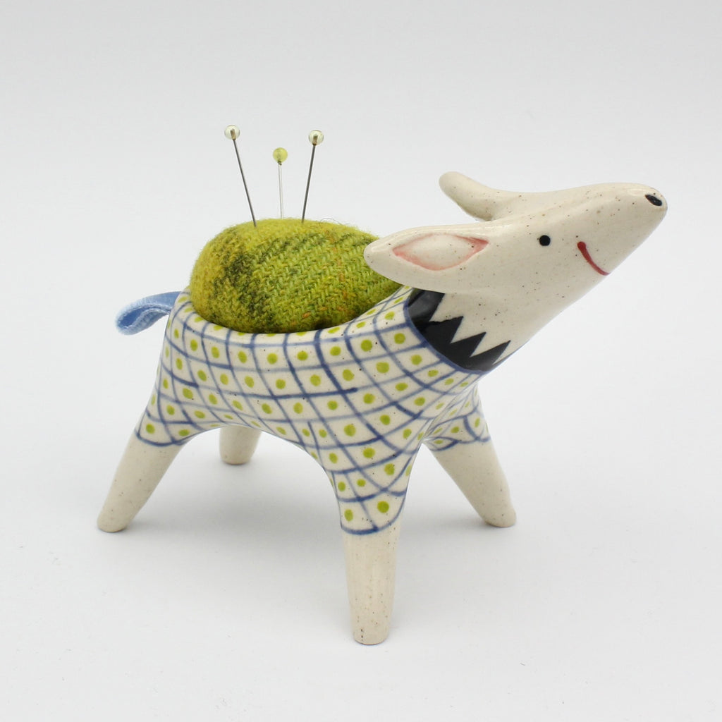 Sidekick Pincushion – Fish Museum and Circus