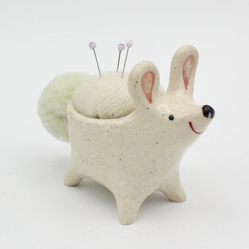 Sidekick Pincushion – Fish Museum and Circus