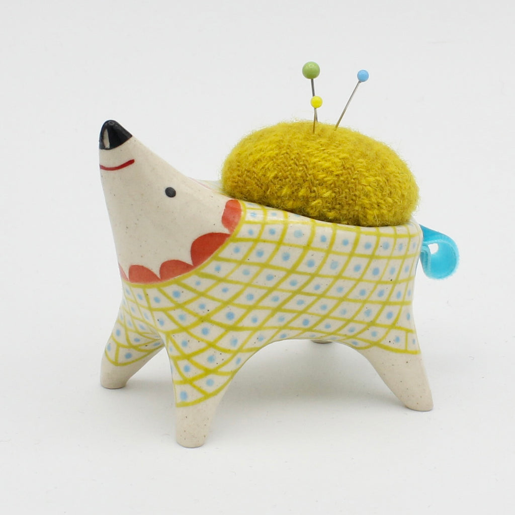 Sidekick Pincushion – Fish Museum and Circus